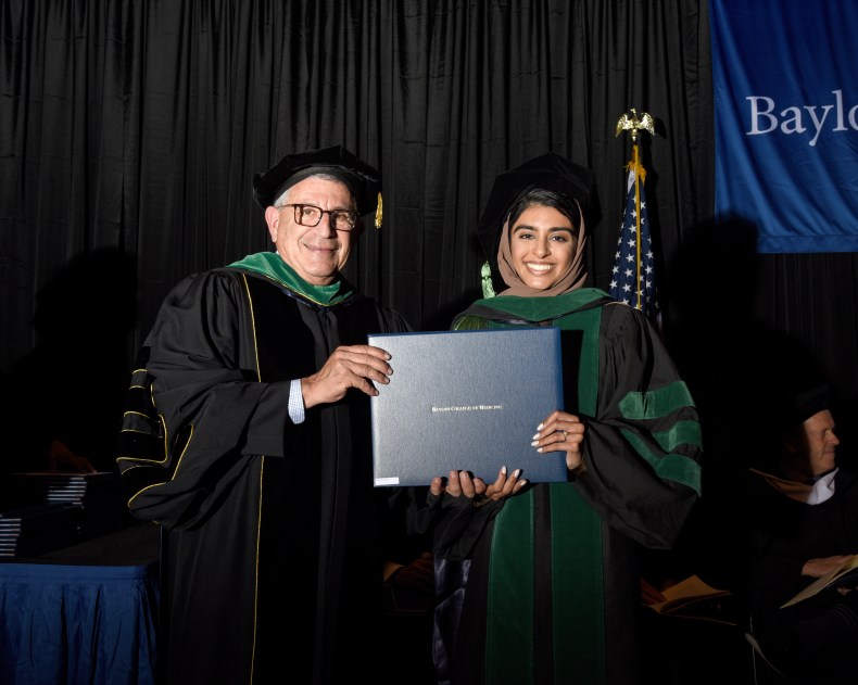 First full pandemic class of medical students graduate from Baylor ...